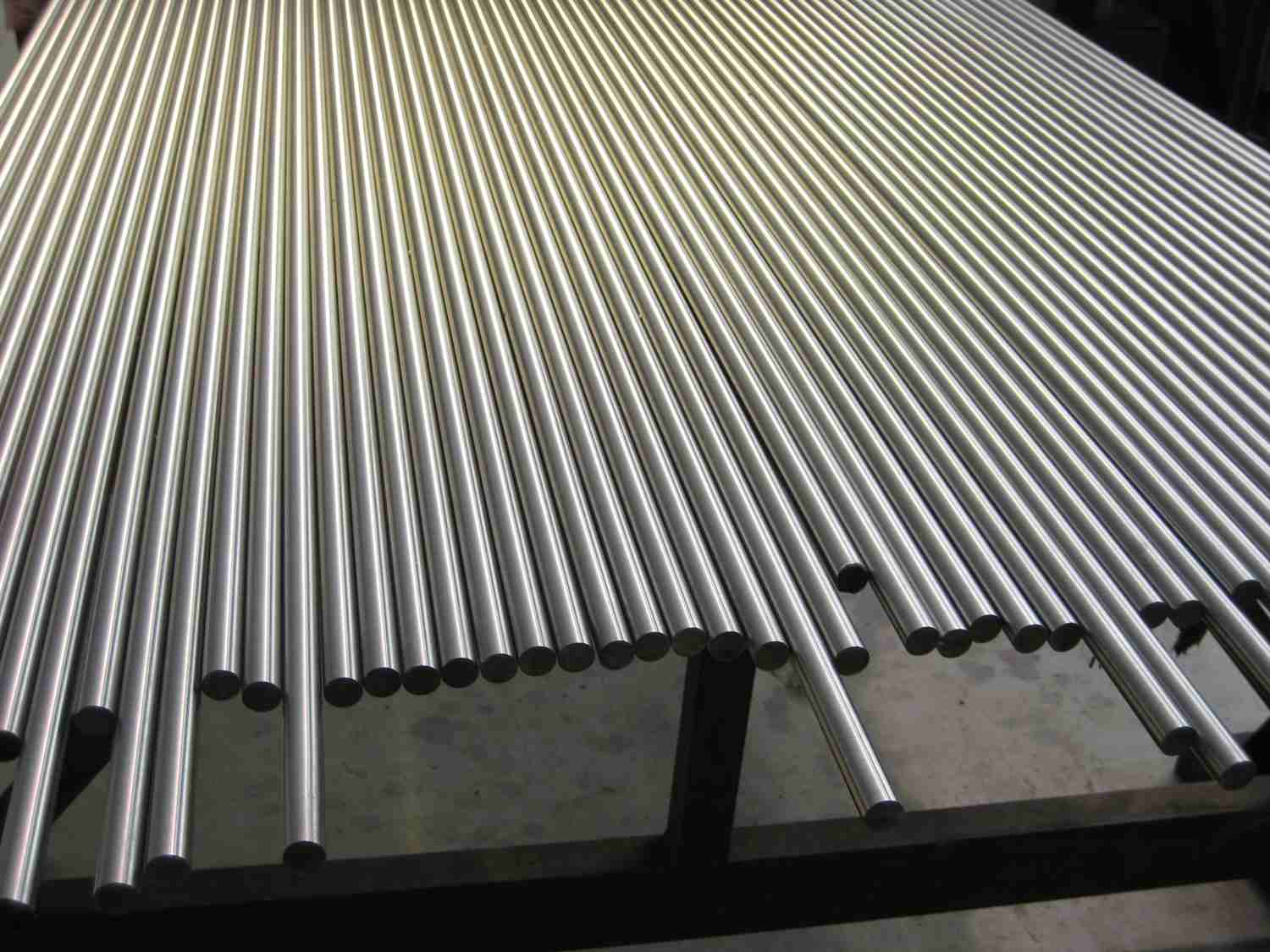 Datong Group-4140 Quenched & Tempered Turned Ground & Polished - Datong ...